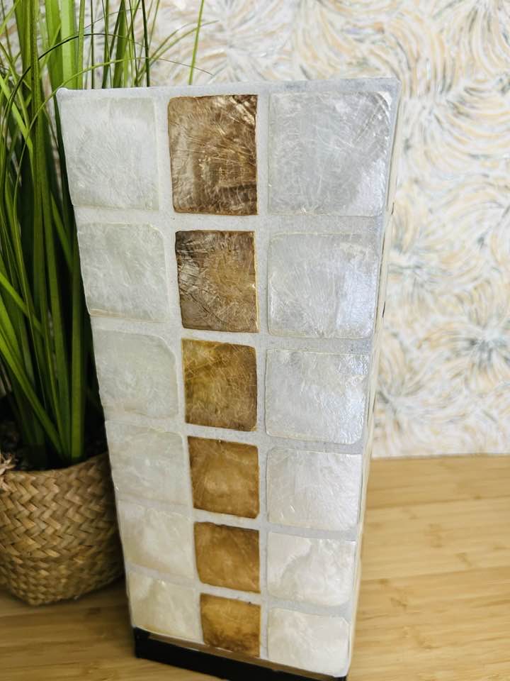 Shell Lamp Style 10 – Palms of Bali
